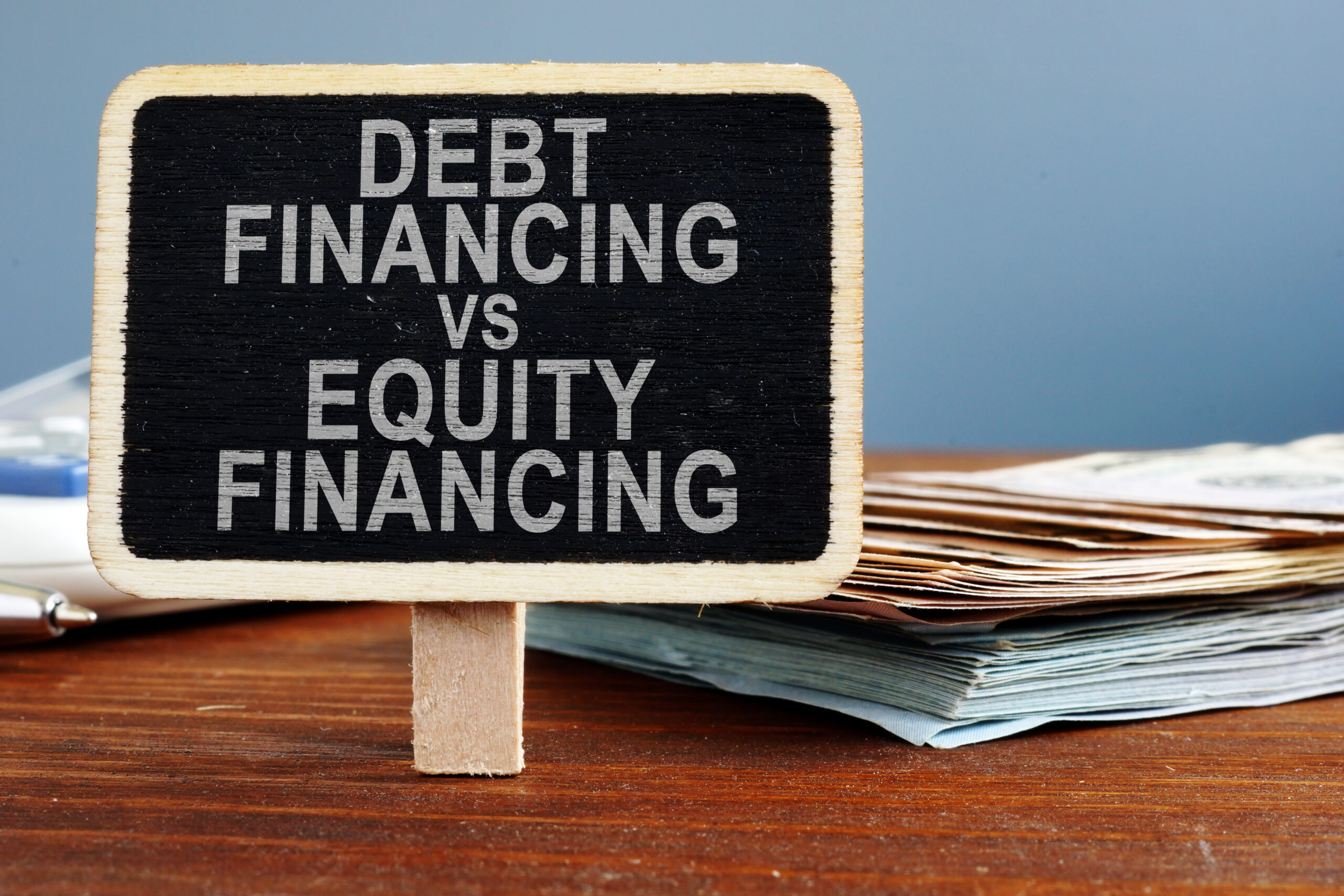 Equity Financing vs. Debt Financing: What’s the Difference? - Acquinox